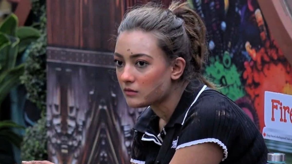 Bigg Boss Ott 2 Aashika Bhatias Unfair Eviction From Salman Khans